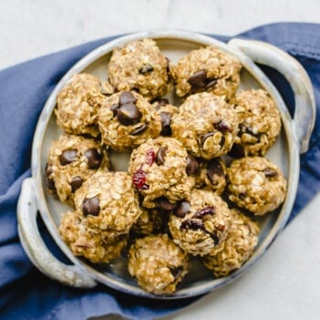 Powerball Cookies {The BEST No Bake Energy Bites!}