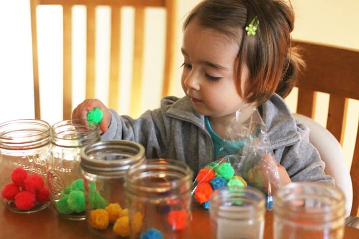 Easy Toddler Learning Activity: Color Sorting with Mason Jars ...
