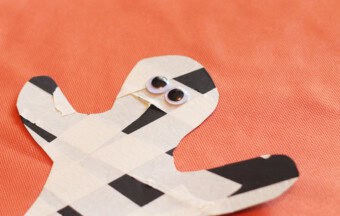 Masking Tape Mummy Craft {5 Minutes!} - Thriving Home