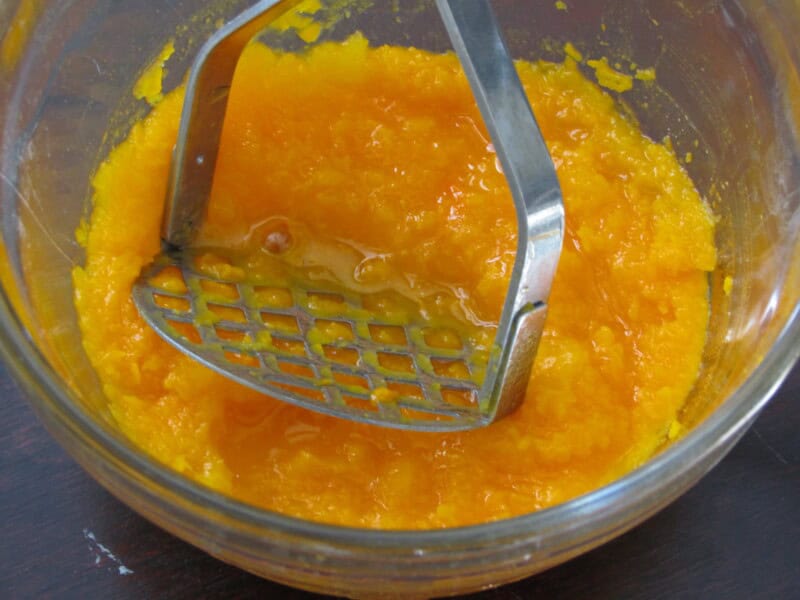 How to Make Butternut Squash Puree (+10 Ways to Use it!)