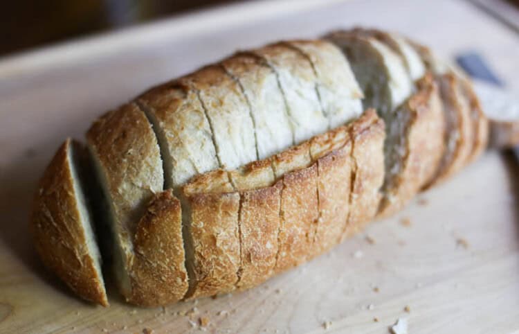 4-Ingredient Texas Toast - Thriving Home