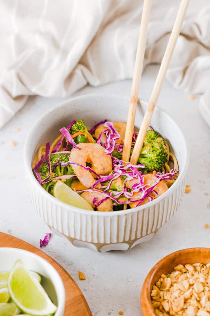 Shrimp Curry Bowls (so, so good!) - Thriving Home