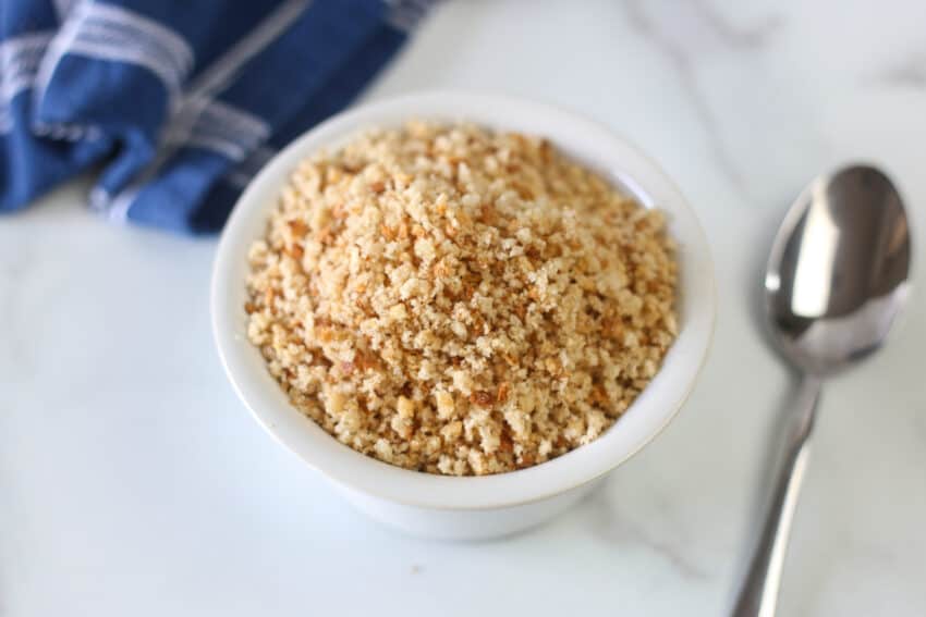 Homemade Bread Crumbs (Fast & Easy!) - Thriving Home