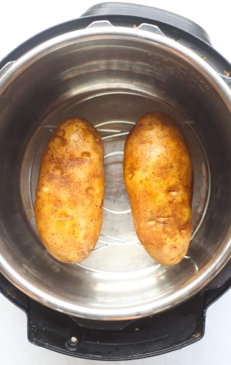 Instant Pot Baked Potatoes - Thriving Home
