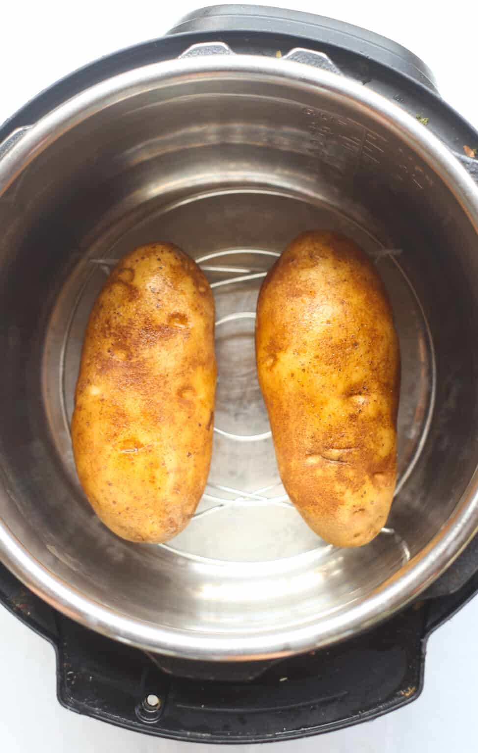 Instant Pot Baked Potatoes - Thriving Home