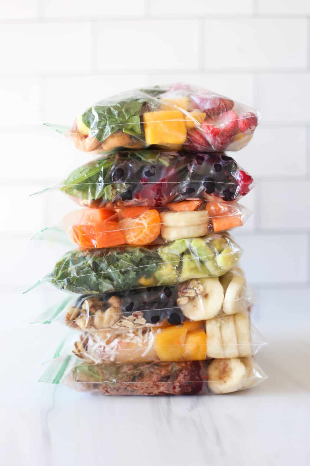 7 EASY Frozen Smoothie Packs {+ Printable Labels & Shopping List}
