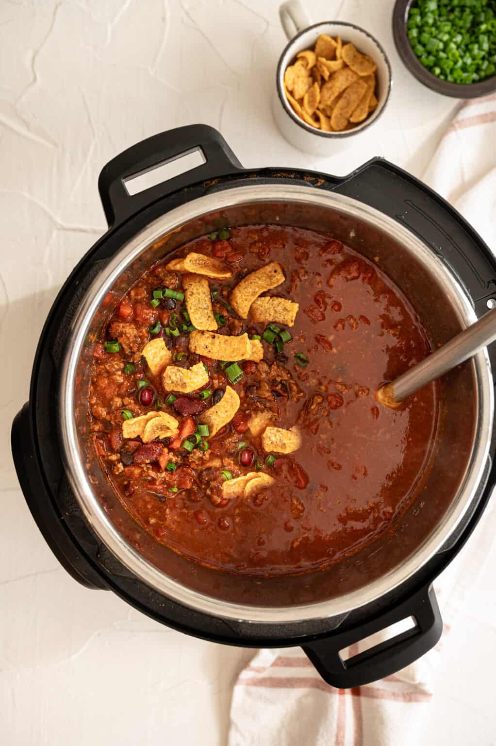 Instant Pot Chili (Easy & Delicious!) - Thriving Home