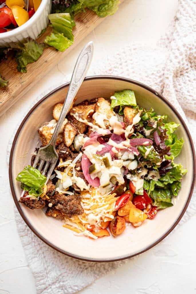 Easy Cheeseburger Bowls with Special Sauce (30 Minutes)